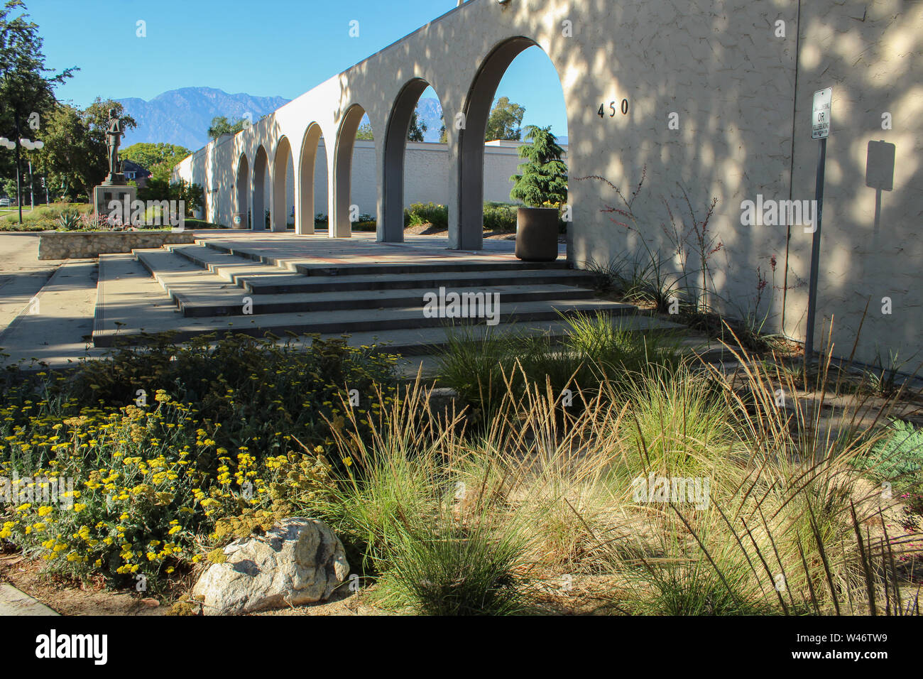 Wall of Arches in Front of Upland, California Library Stock Photo - Alamy