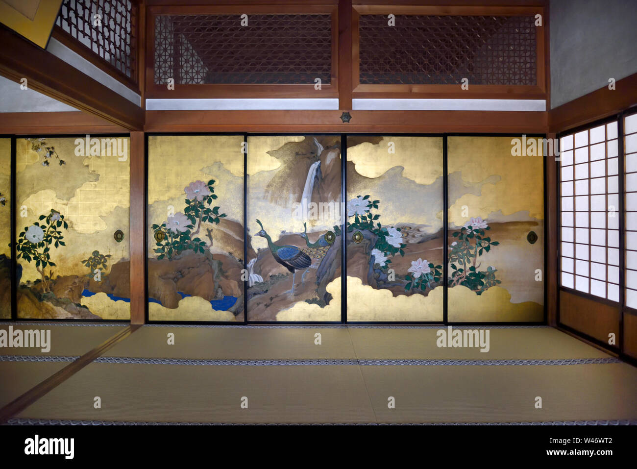 Japanese screens hi-res stock photography and images - Alamy