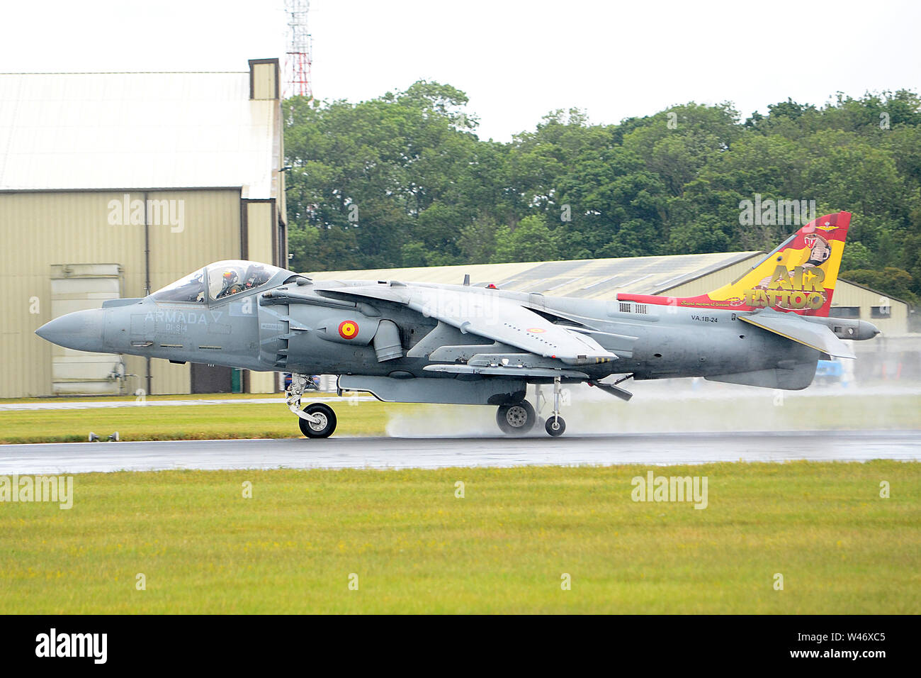 Harrier jump jet rolls royce engine hi-res stock photography and images ...