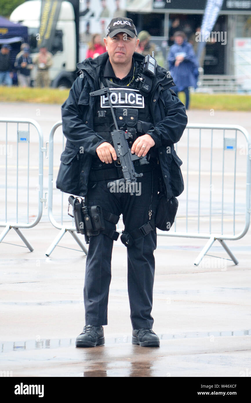 Stun gun british hi-res stock photography and images - Alamy