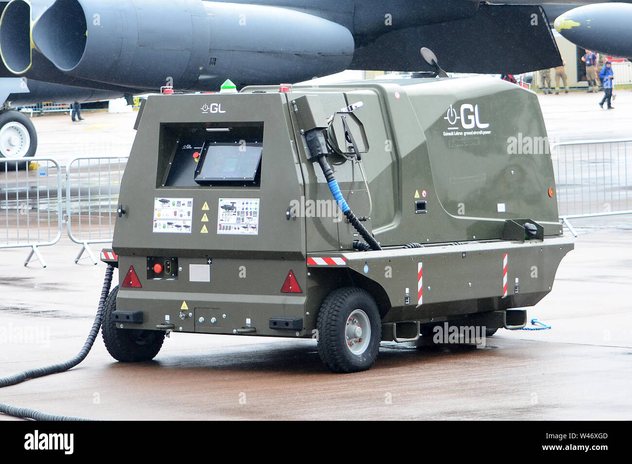 Auxiliary power unit hi-res stock photography and images - Alamy