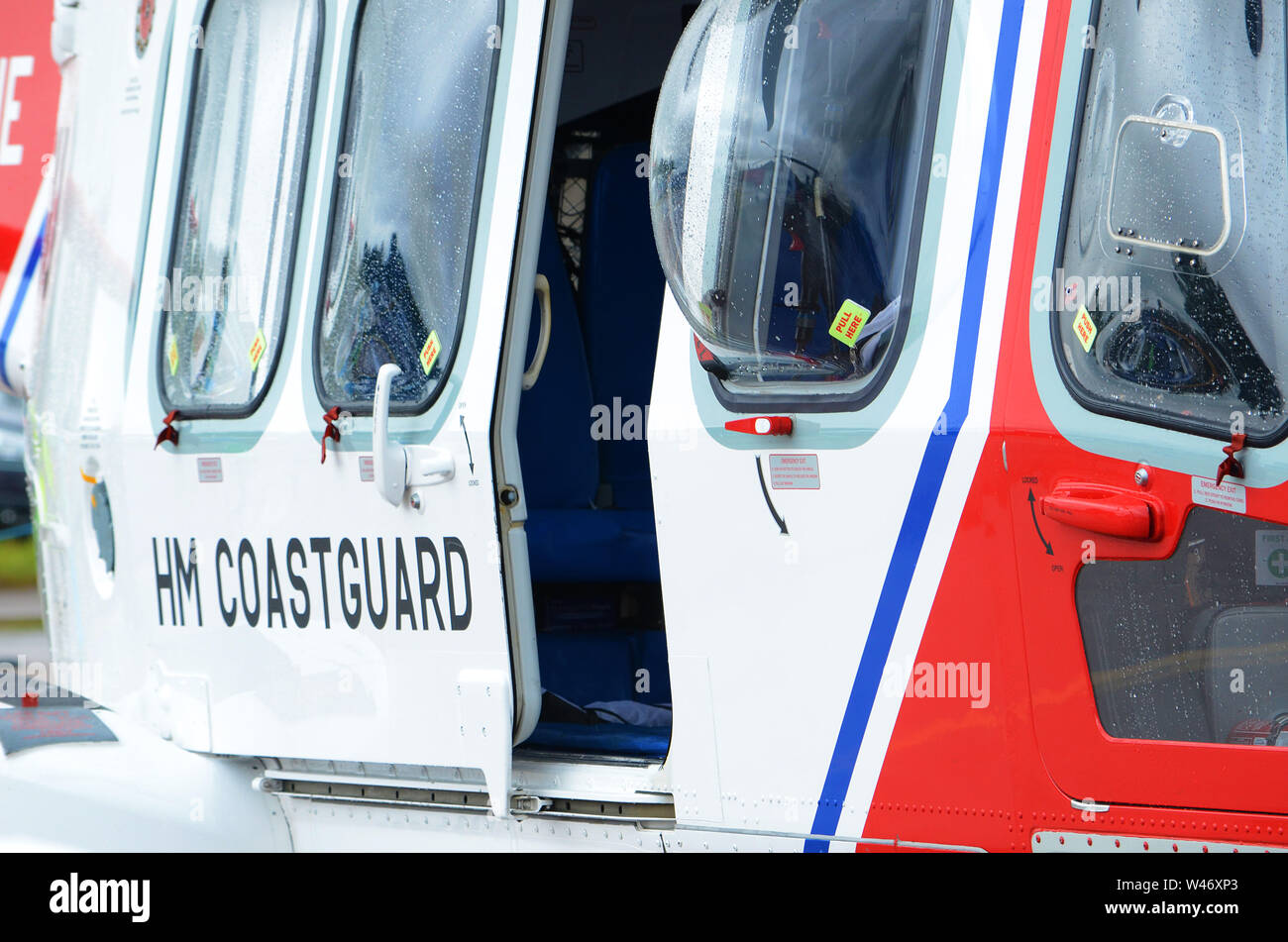 Hm Coastguard Helicopter Stock Photos & Hm Coastguard Helicopter Stock ...