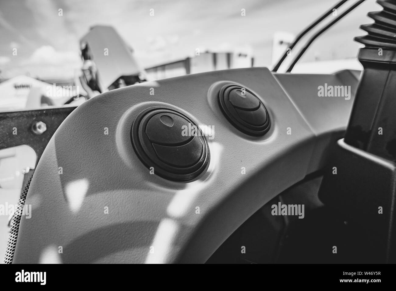 Volume level control and mobile phone controls on the steering wheel ...