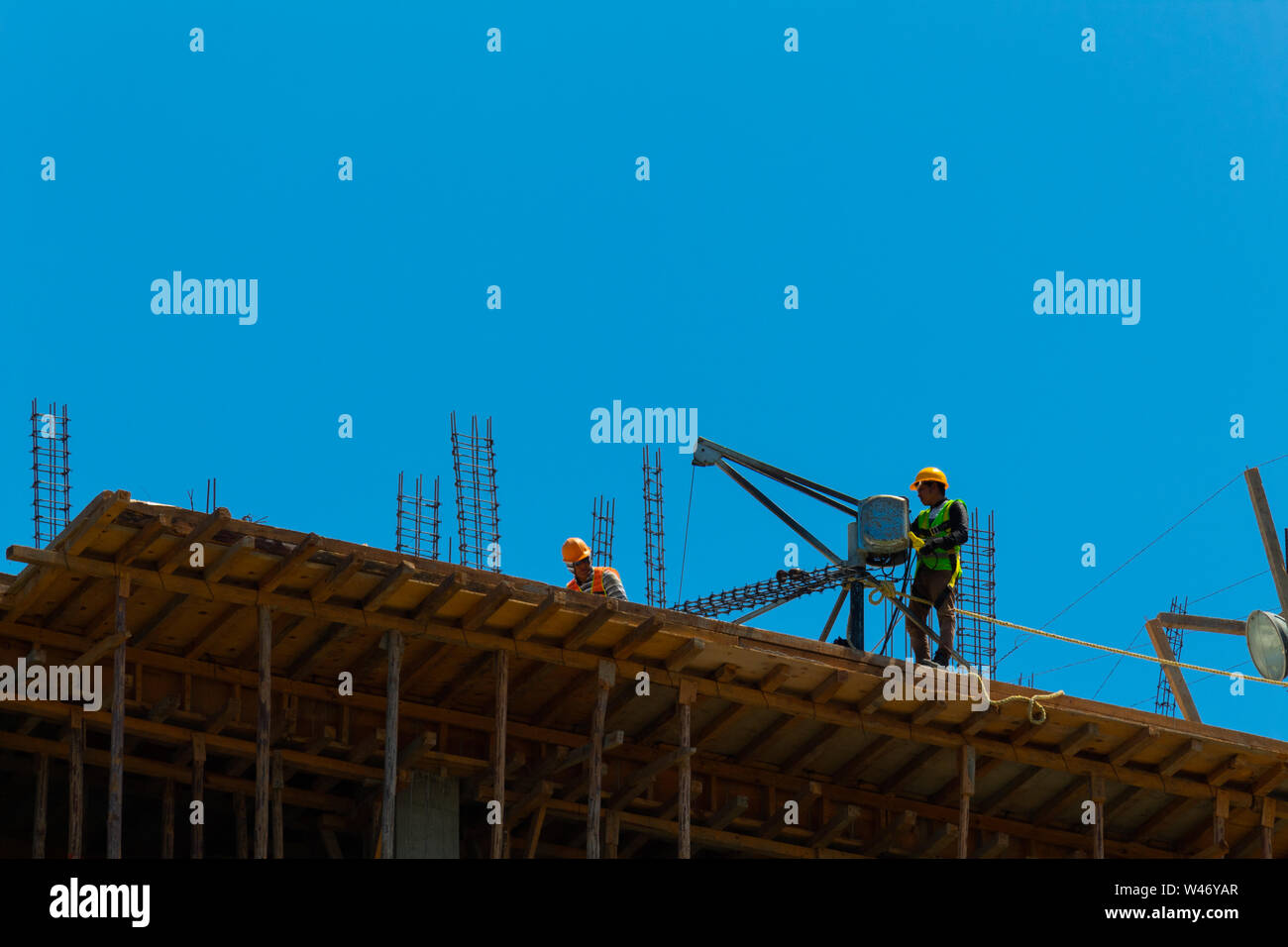 Mexican construction workers performing various tasks Stock Photo - Alamy