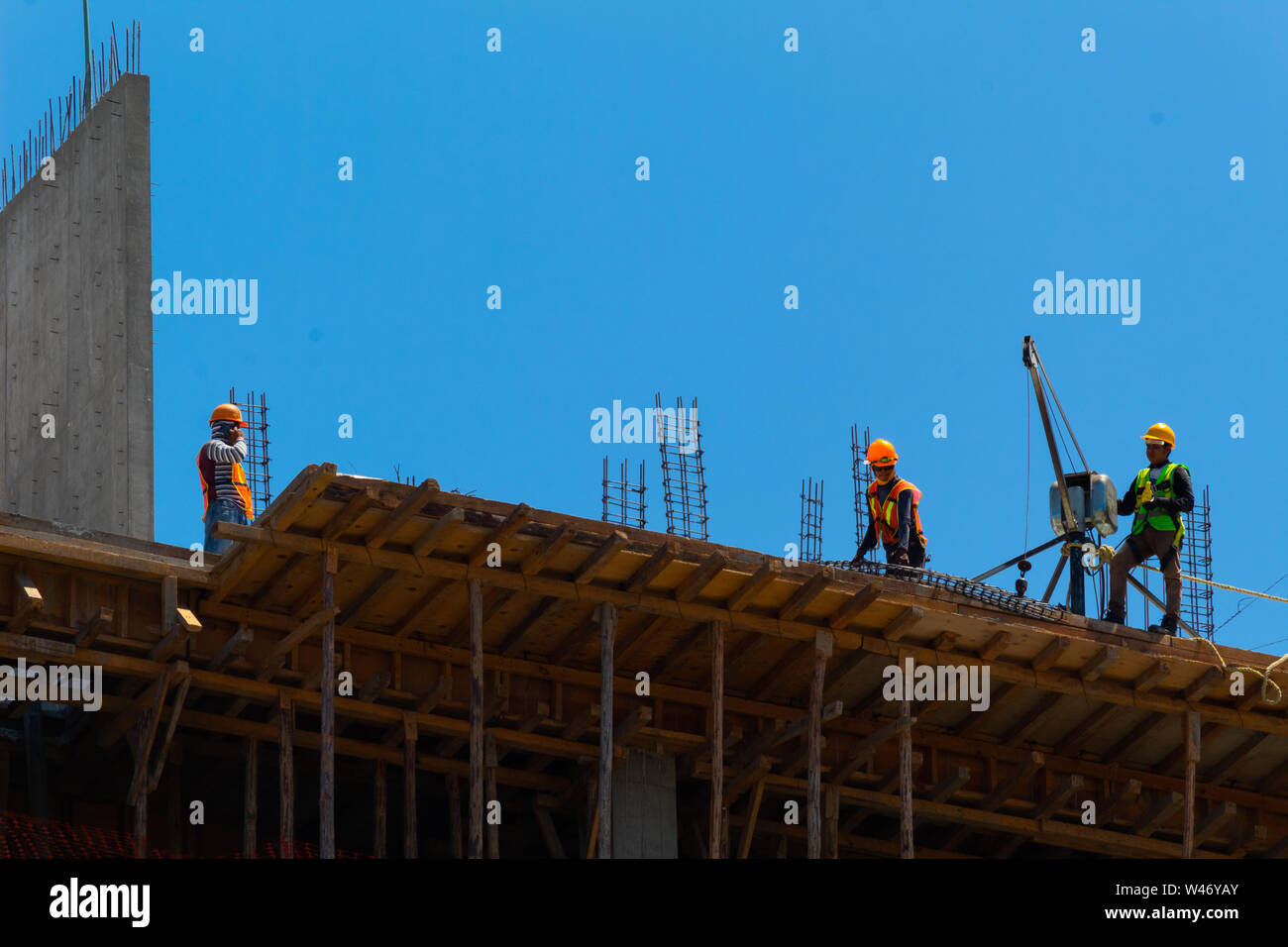 Mexican construction workers performing various tasks Stock Photo - Alamy