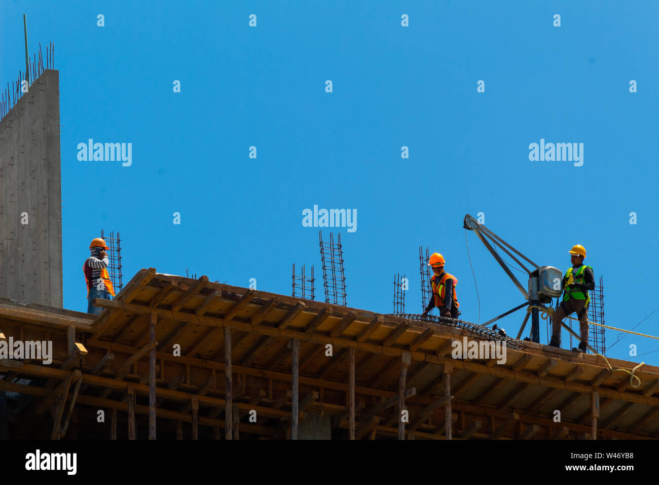 Mexican construction workers performing various tasks Stock Photo - Alamy