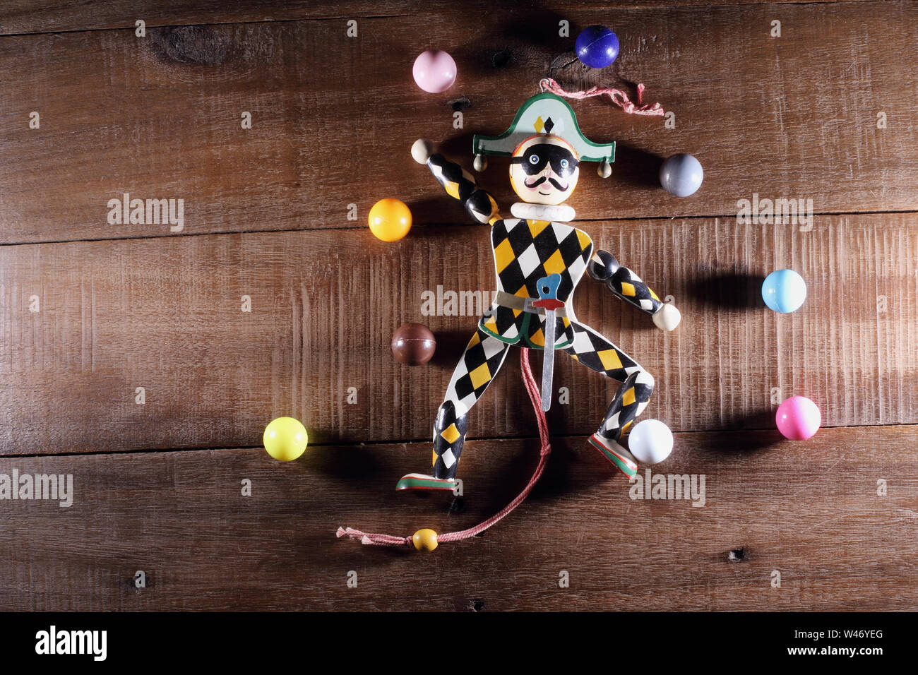 Wood manipulation hi-res stock photography and images - Alamy