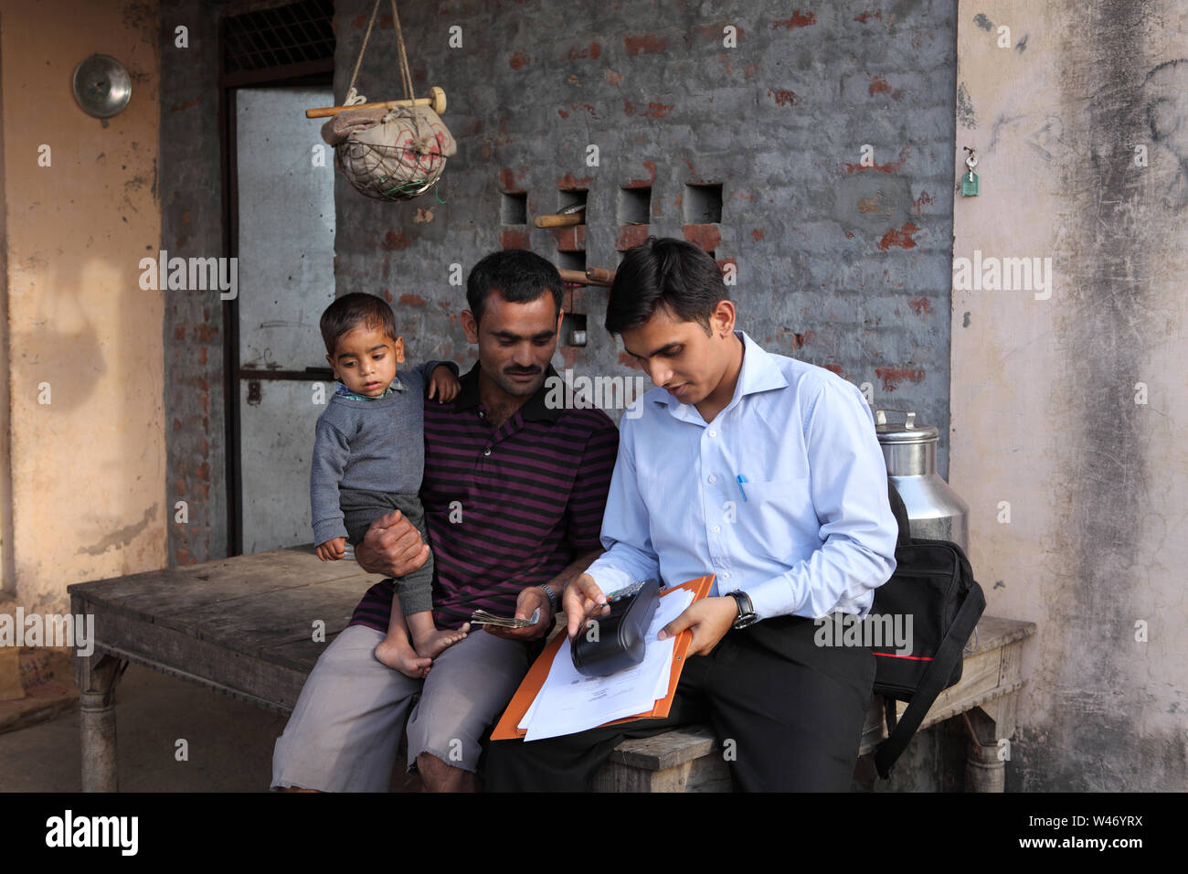 Indian money transfer hi-res stock photography and images - Alamy