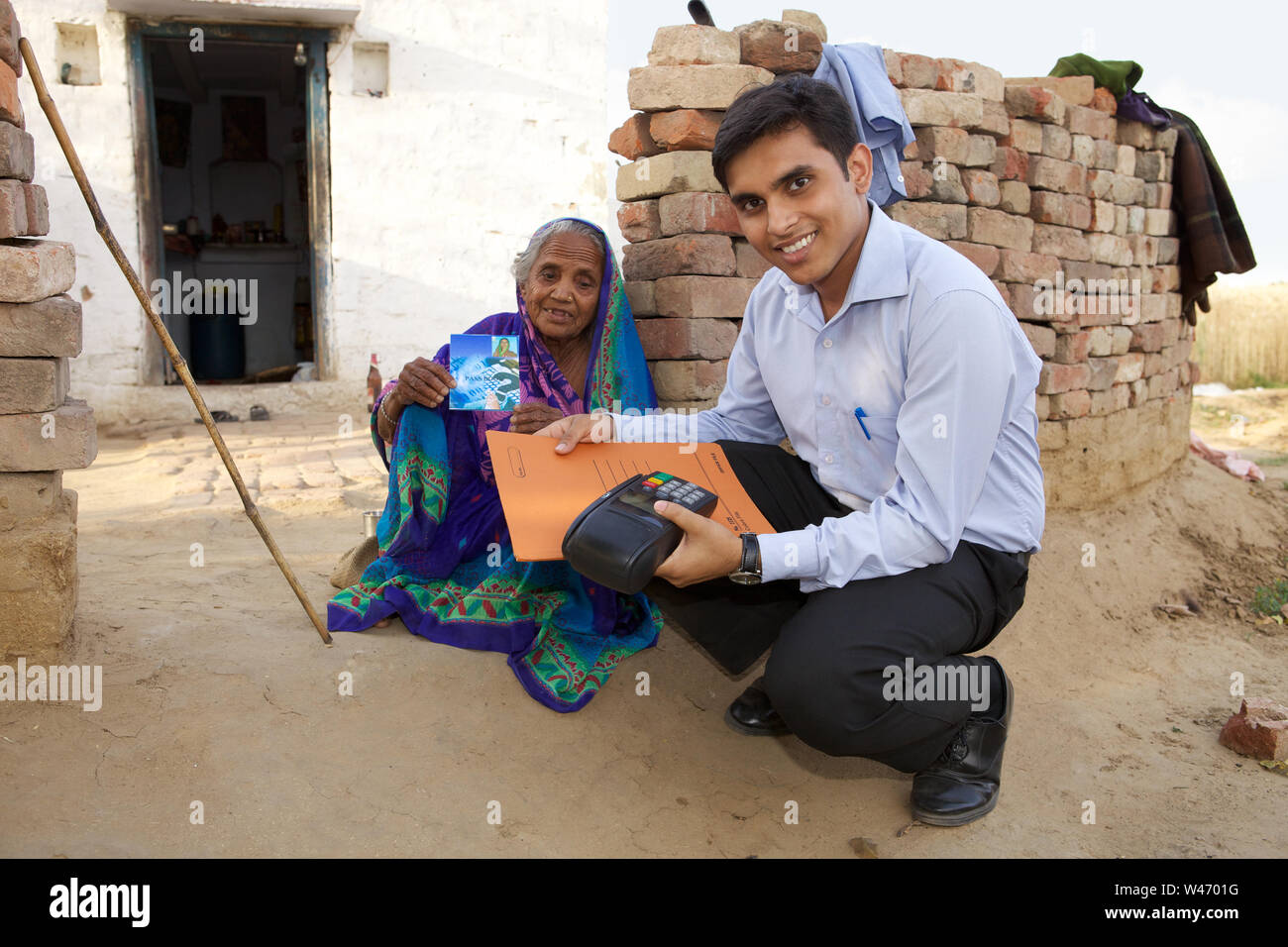 Executive banking with money transfer machine Stock Photo - Alamy