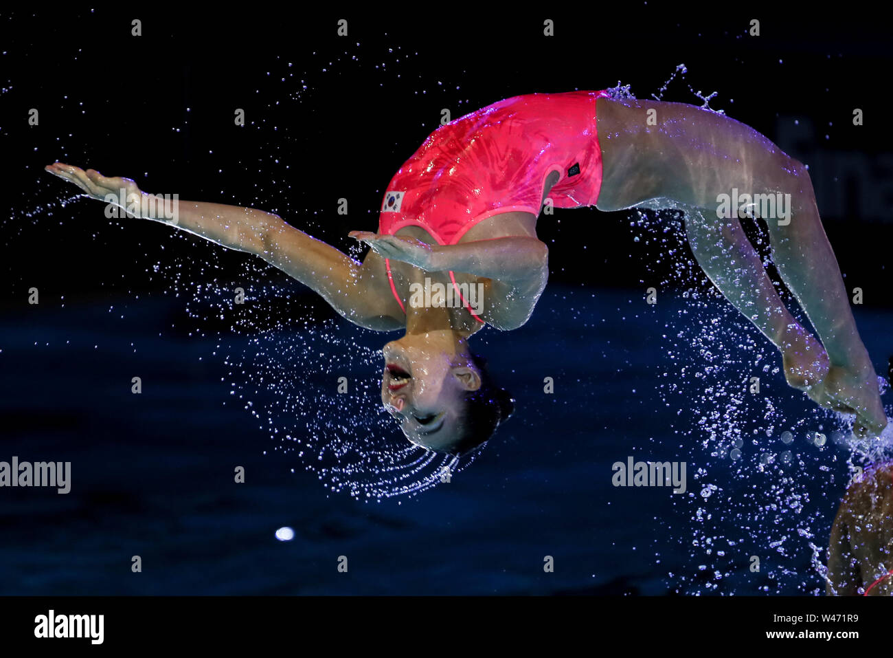 Artistic swimming korea hi-res stock photography and images - Alamy