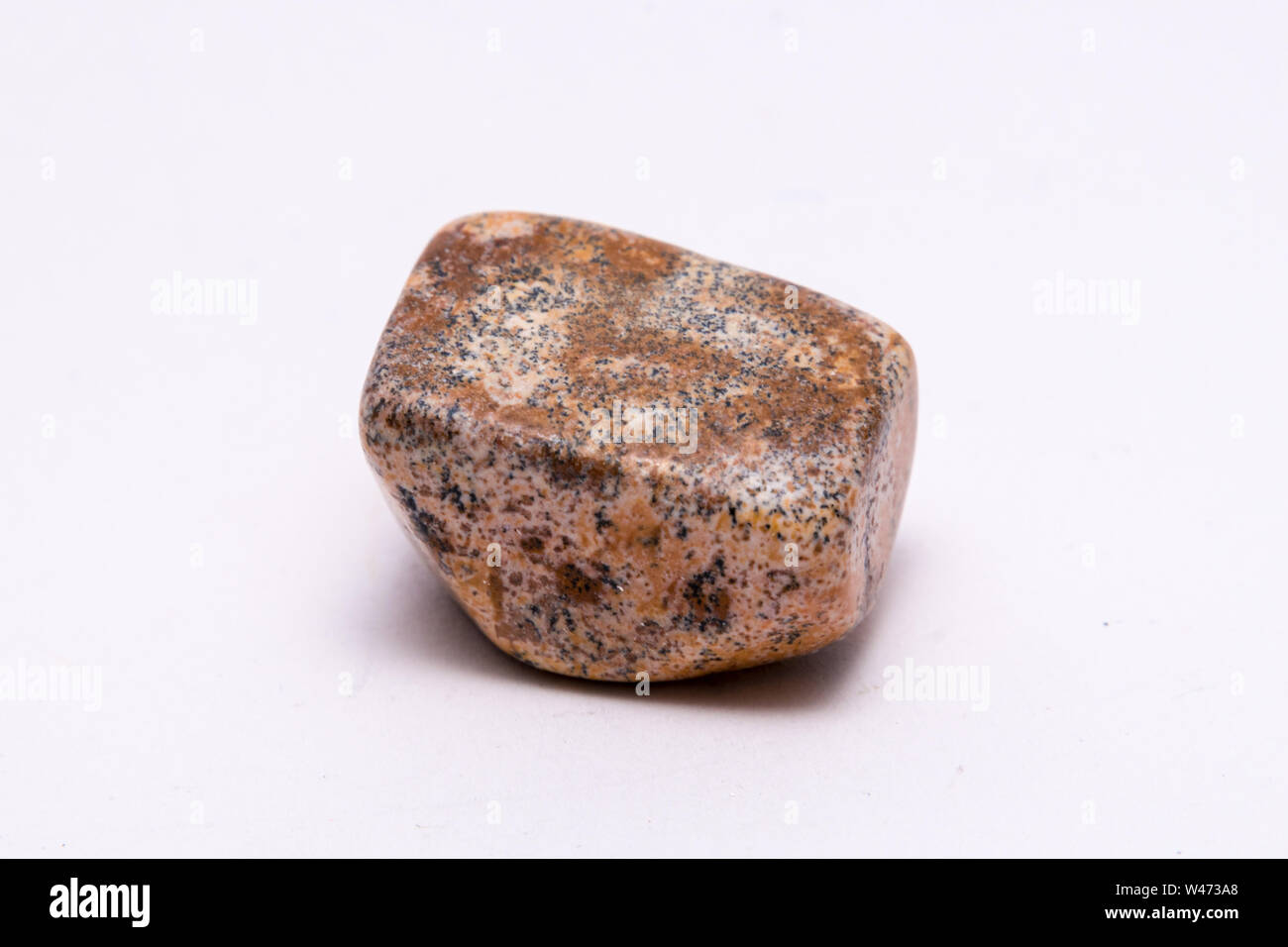 Orange and purple rock mineral hi-res stock photography and images - Alamy