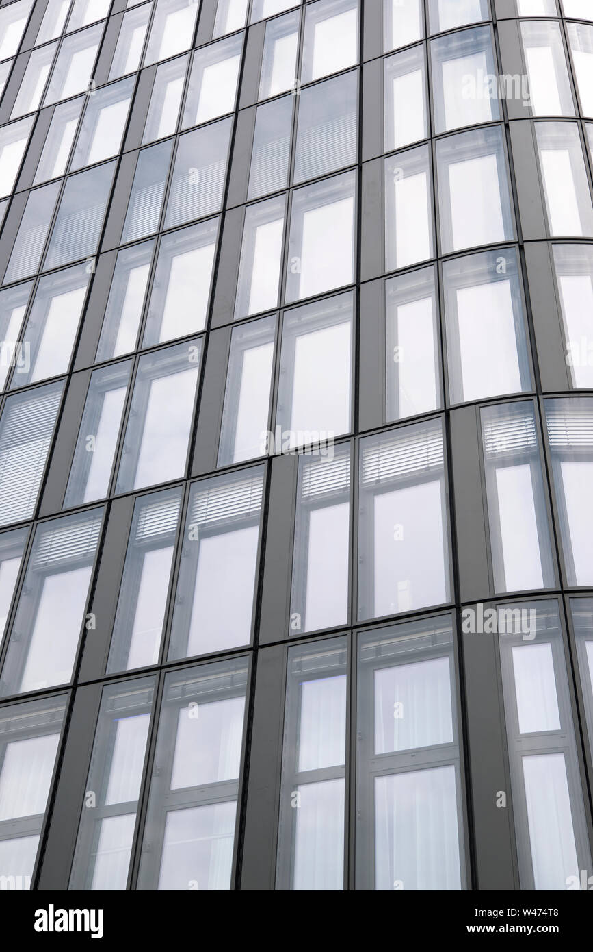 Rectangle building hi-res stock photography and images - Alamy