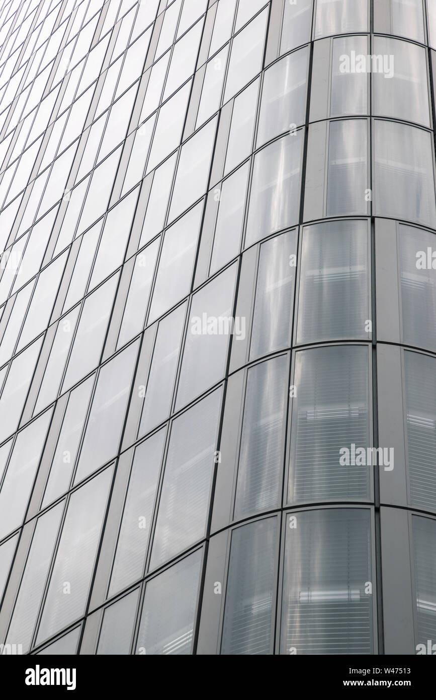 Close up office block glass facade hi-res stock photography and images ...