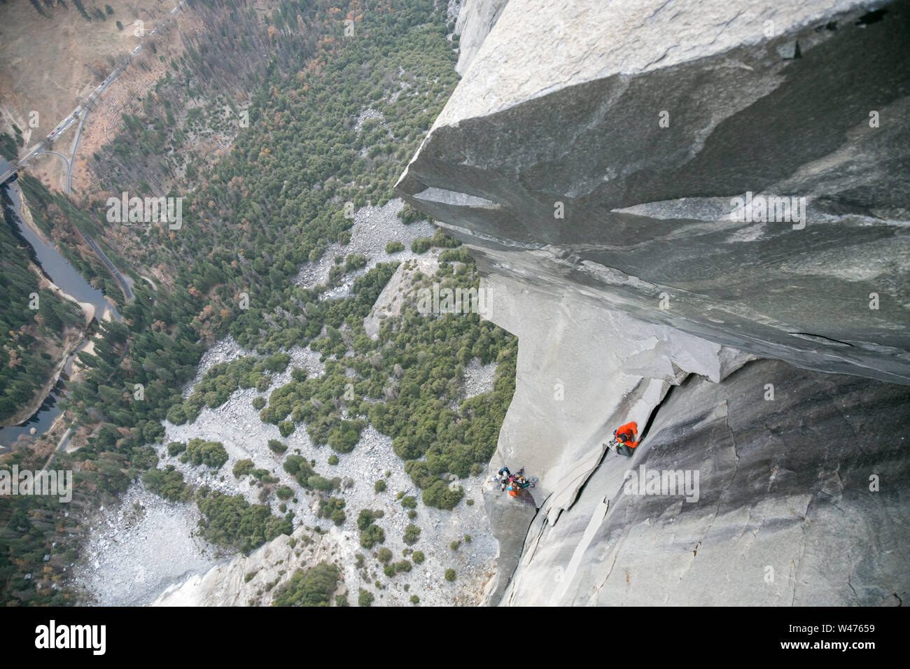 Rock climbing on el cap hi-res stock photography and images - Alamy