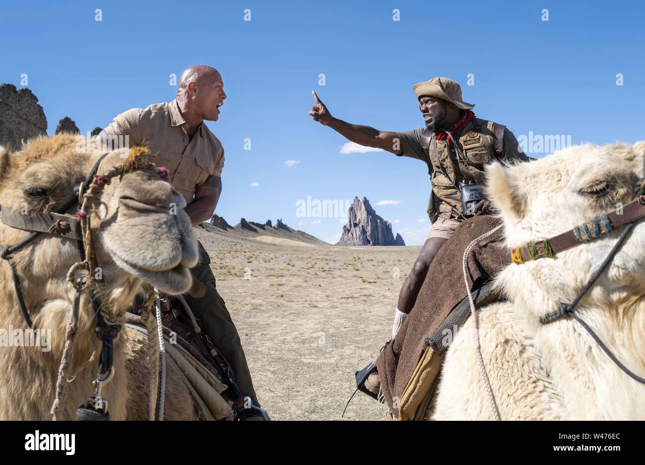 DWAYNE JOHNSON and KEVIN HART in JUMANJI: THE NEXT LEVEL (2019 ...