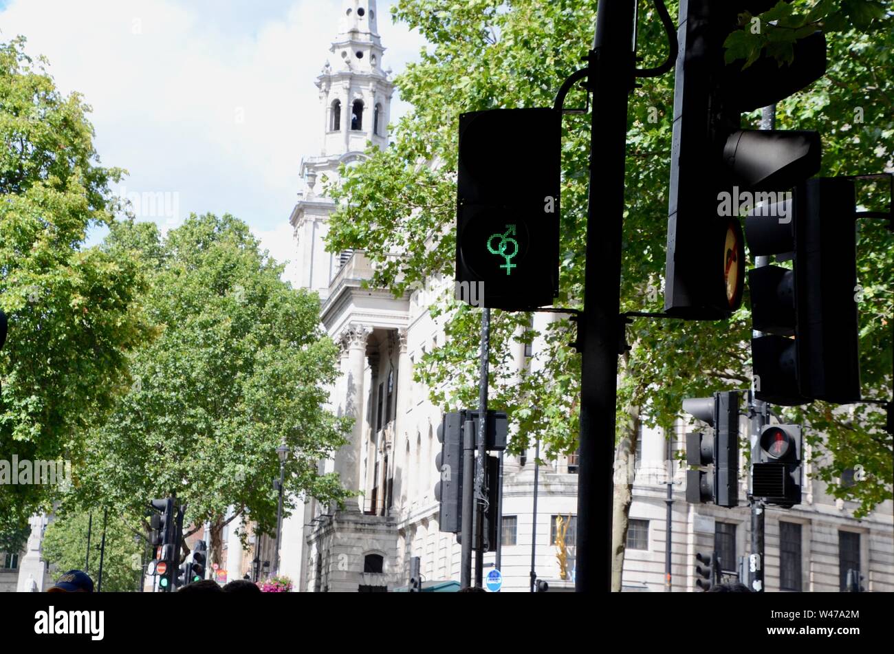 Male female symbols replace hi-res stock photography and images - Alamy