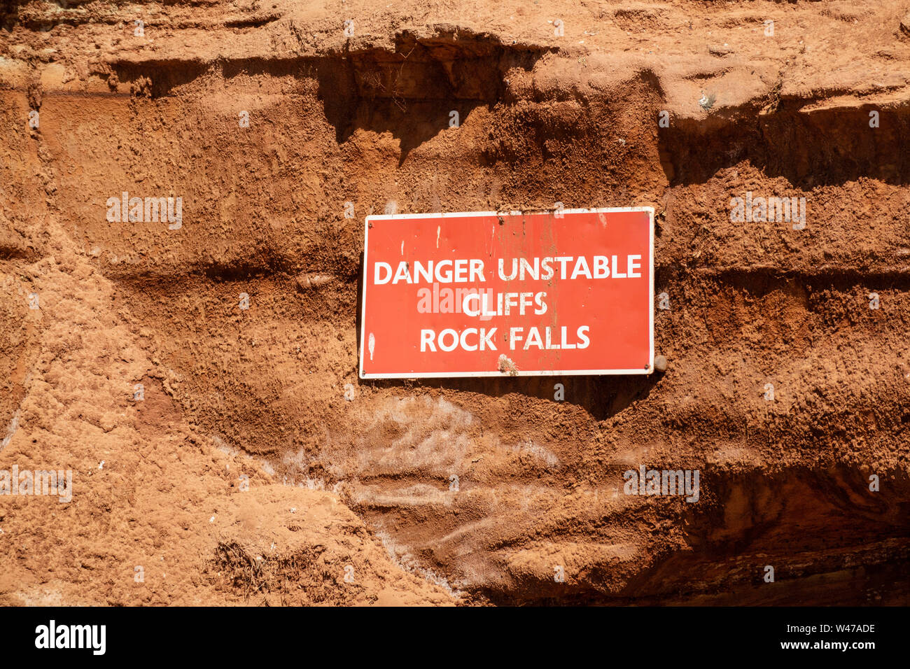 Danger unstable rock face sign hi-res stock photography and images - Alamy
