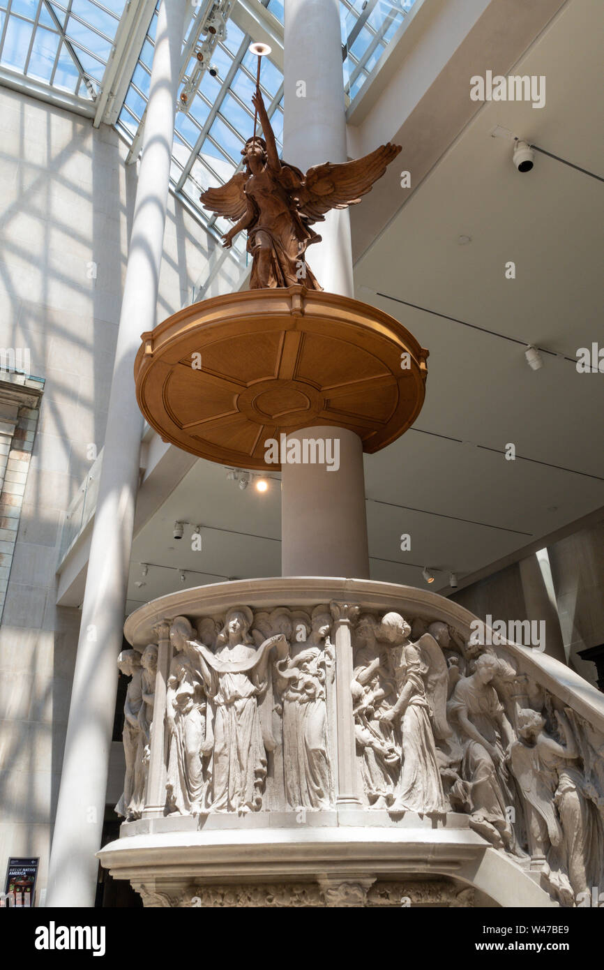 Charles Engelhard Court in The American Art Wing, The Metropolitan ...