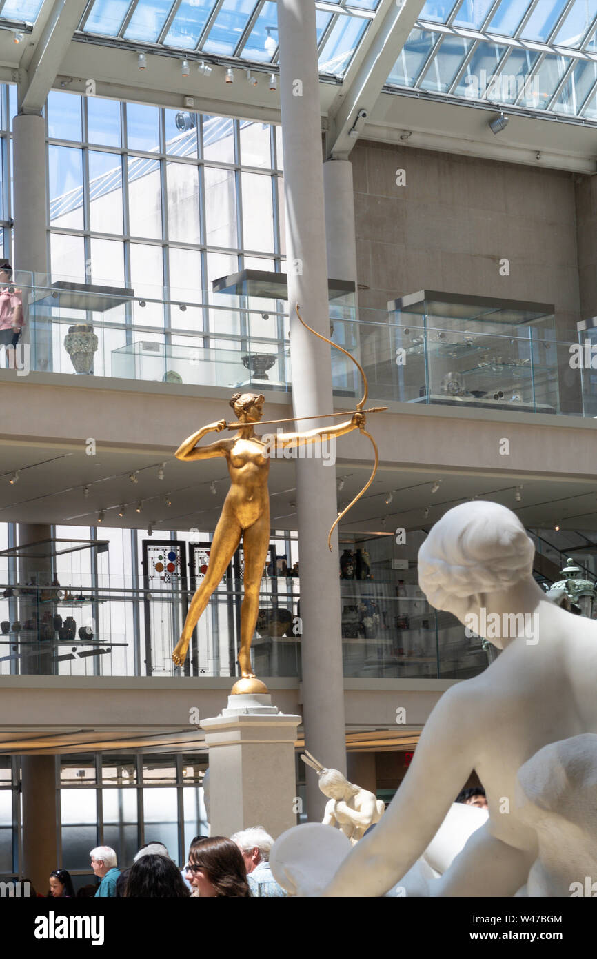 Charles Engelhard Court in The American Art Wing, The Metropolitan ...