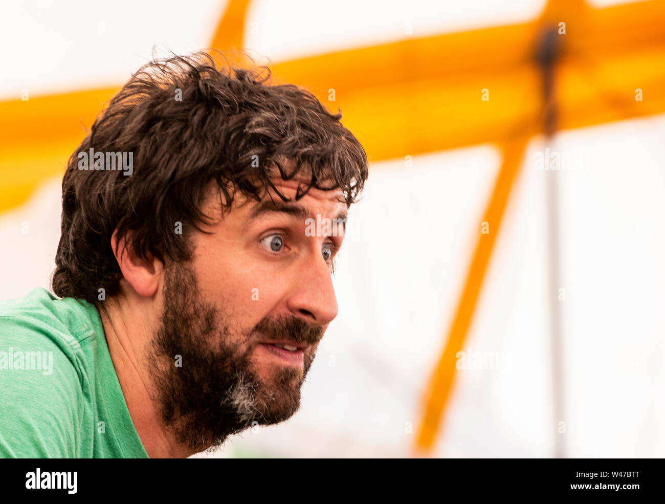 Comedian mark hi-res stock photography and images - Alamy