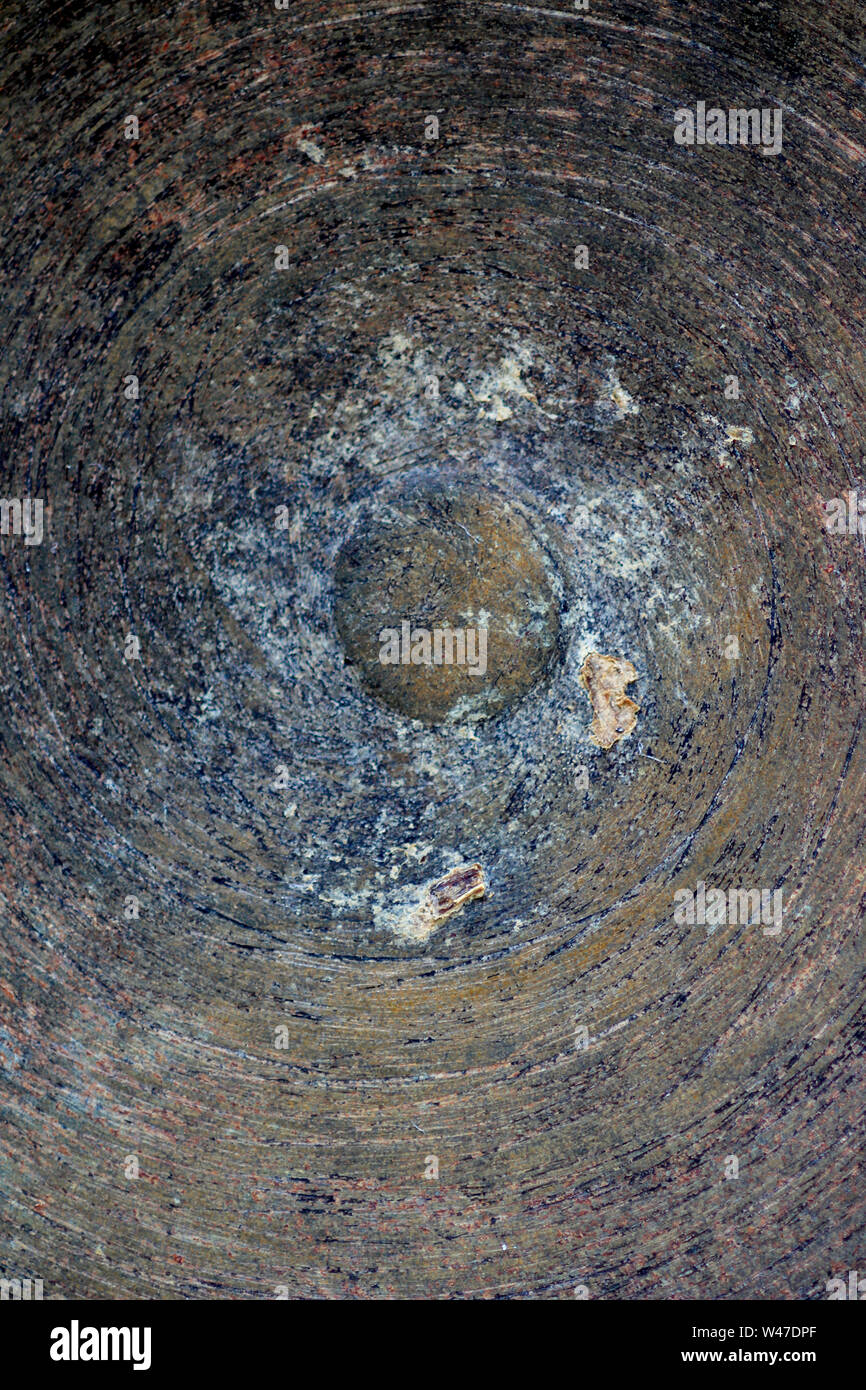 Rustic iron spiral pattern Stock Photo - Alamy