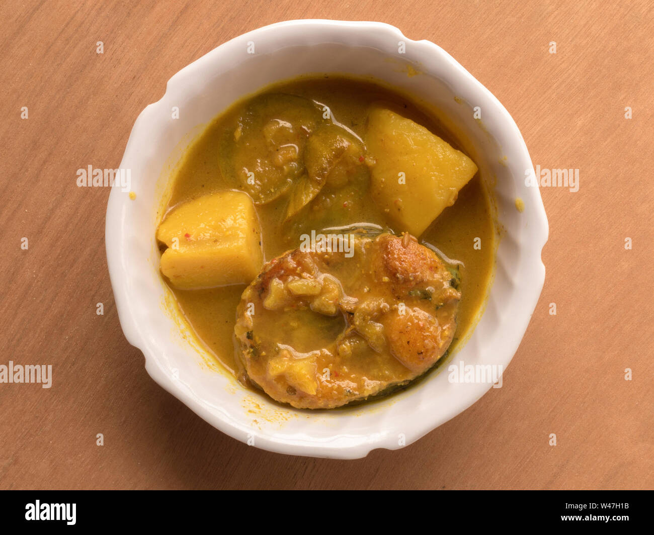 Bengali thali hi-res stock photography and images - Alamy
