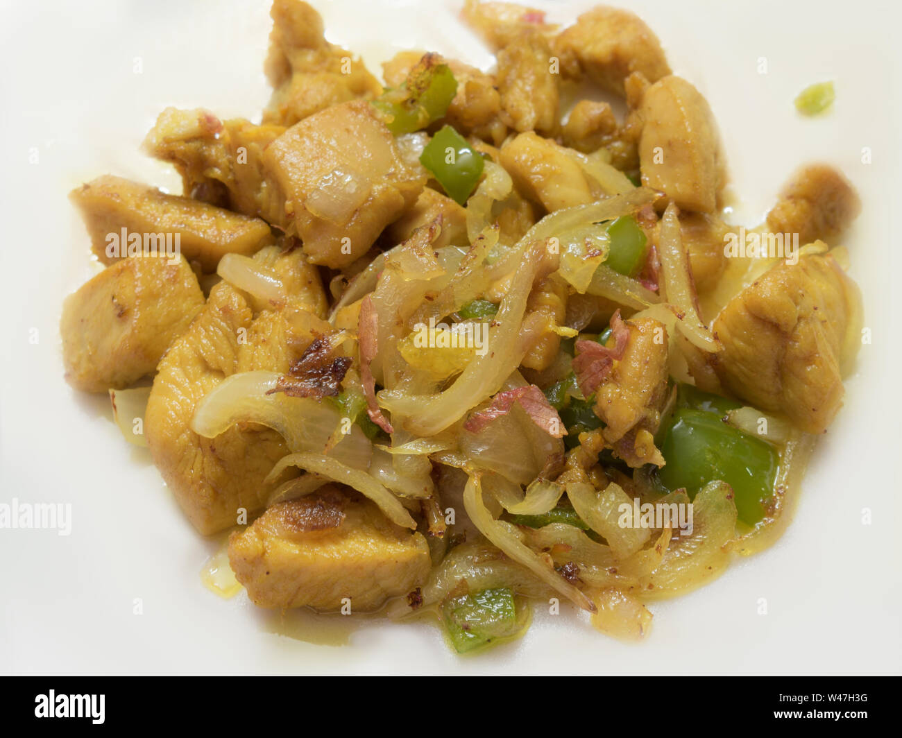 Chopped chicken pieces hi-res stock photography and images - Alamy