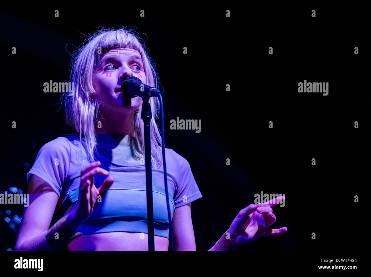 Norwegian singer/songwriter Aurora (Aurora Aksnes) performing live ...