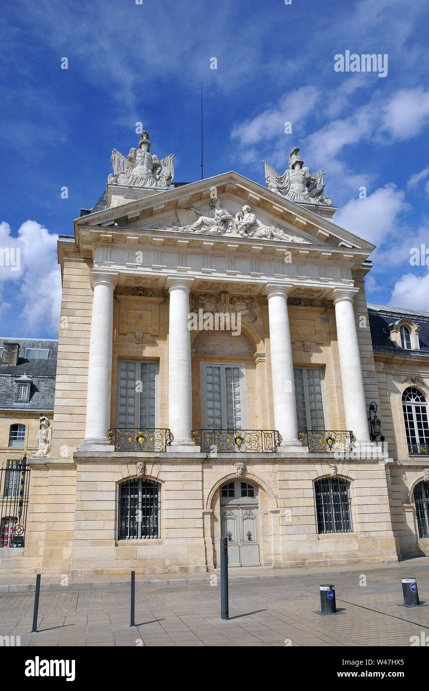 Palace of the Dukes and Estates of Burgundy, Palais des ducs de ...