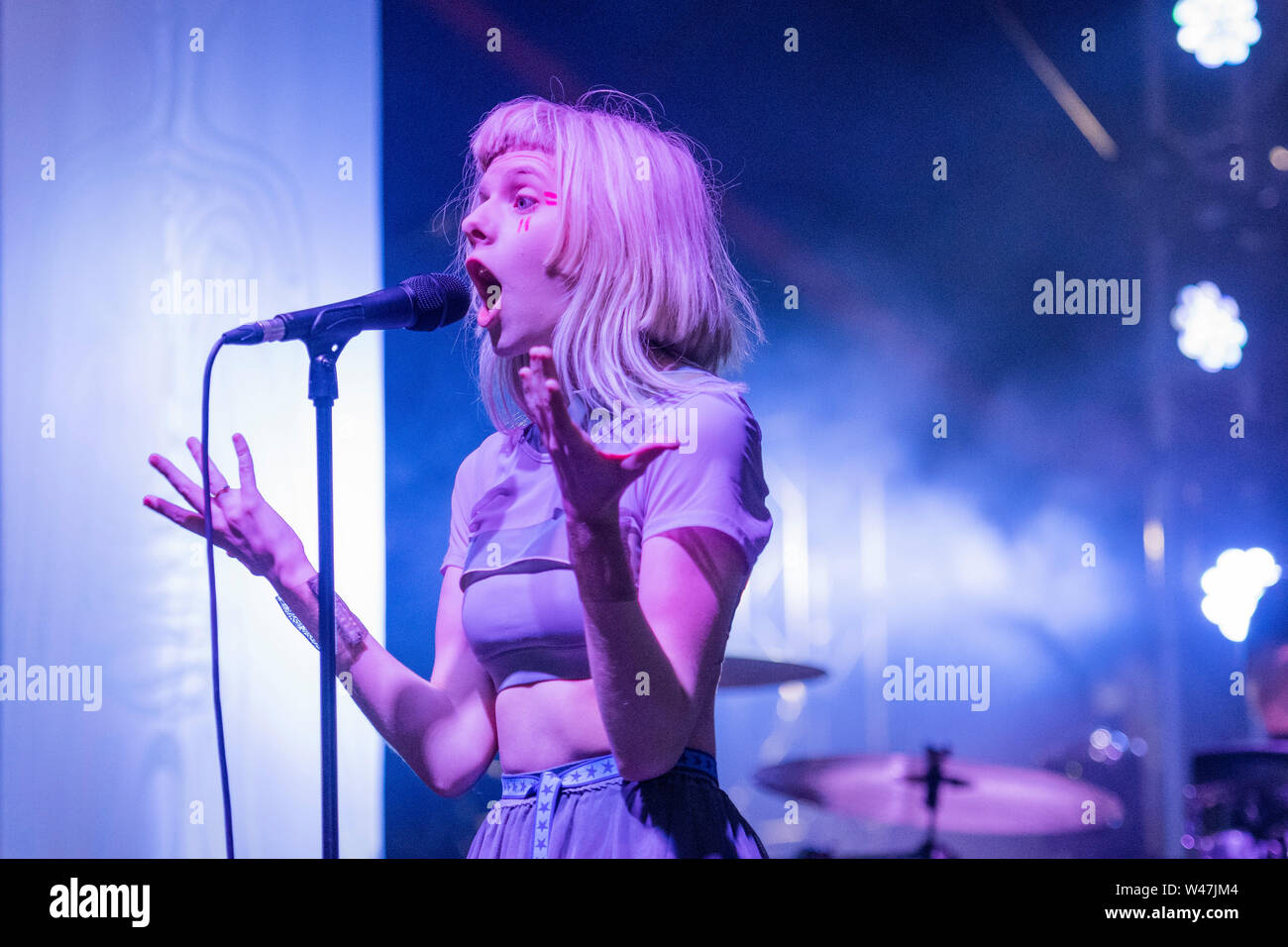 Aurora singer 2019 hi-res stock photography and images - Alamy