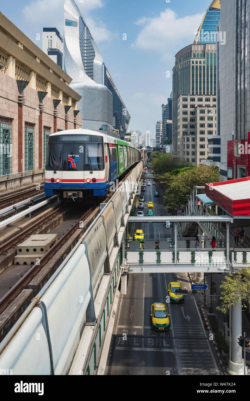 Bangkok transit system bts skytrain hi-res stock photography and images ...