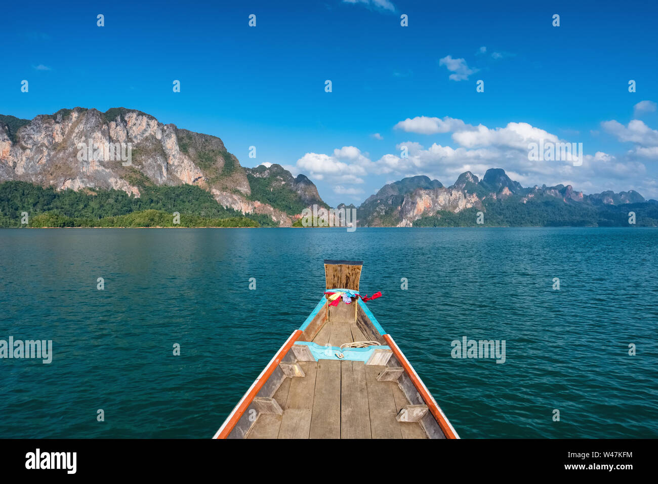 Traditional thai river boat hi-res stock photography and images - Alamy