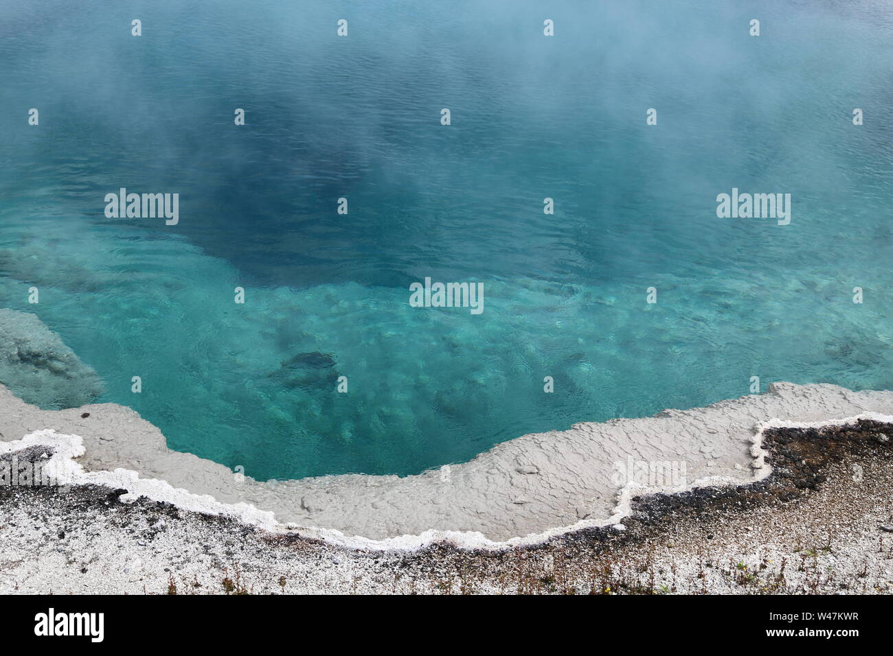 crystal blue pool Stock Photo - Alamy