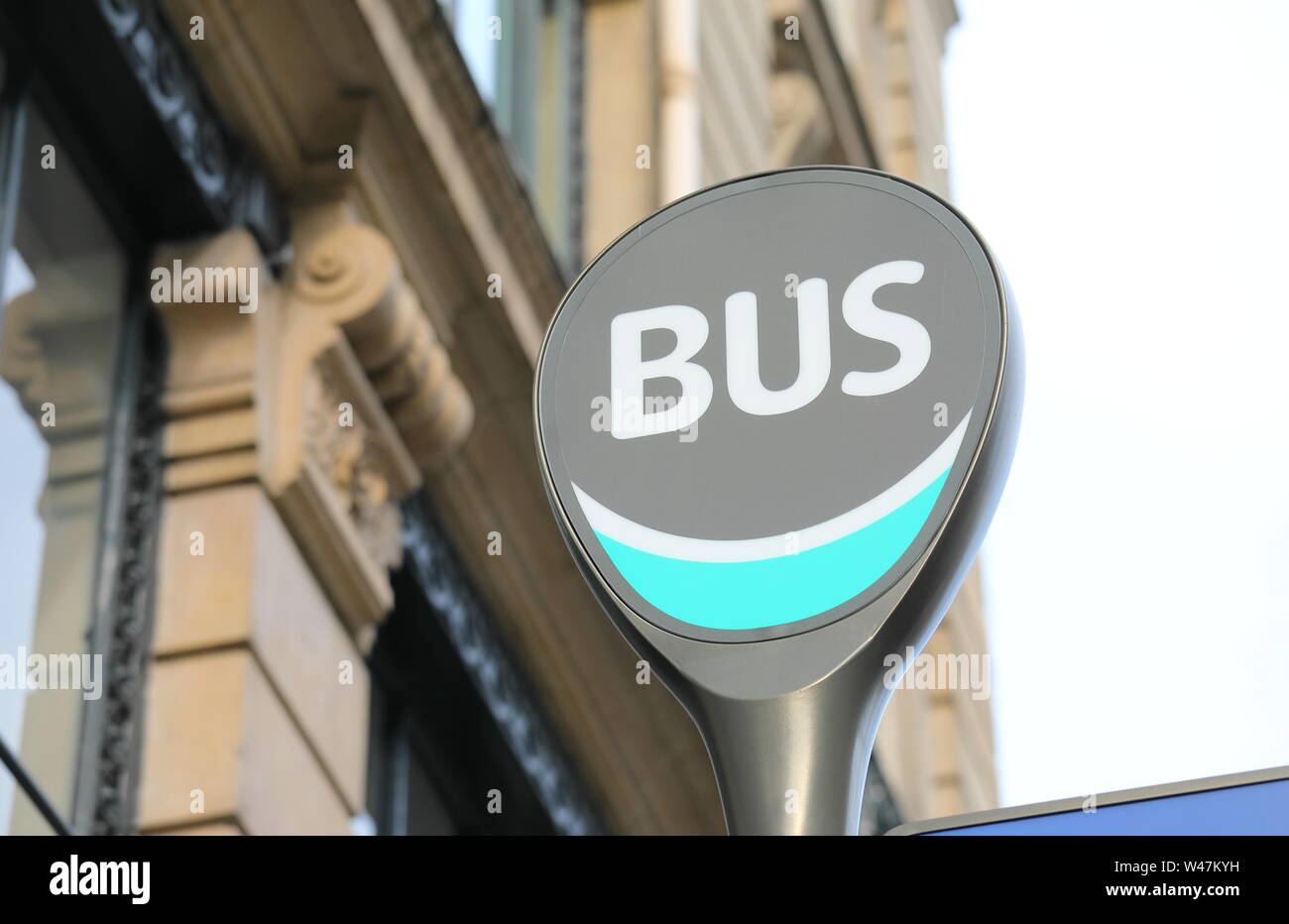 Bus stop sign Paris France Stock Photo - Alamy