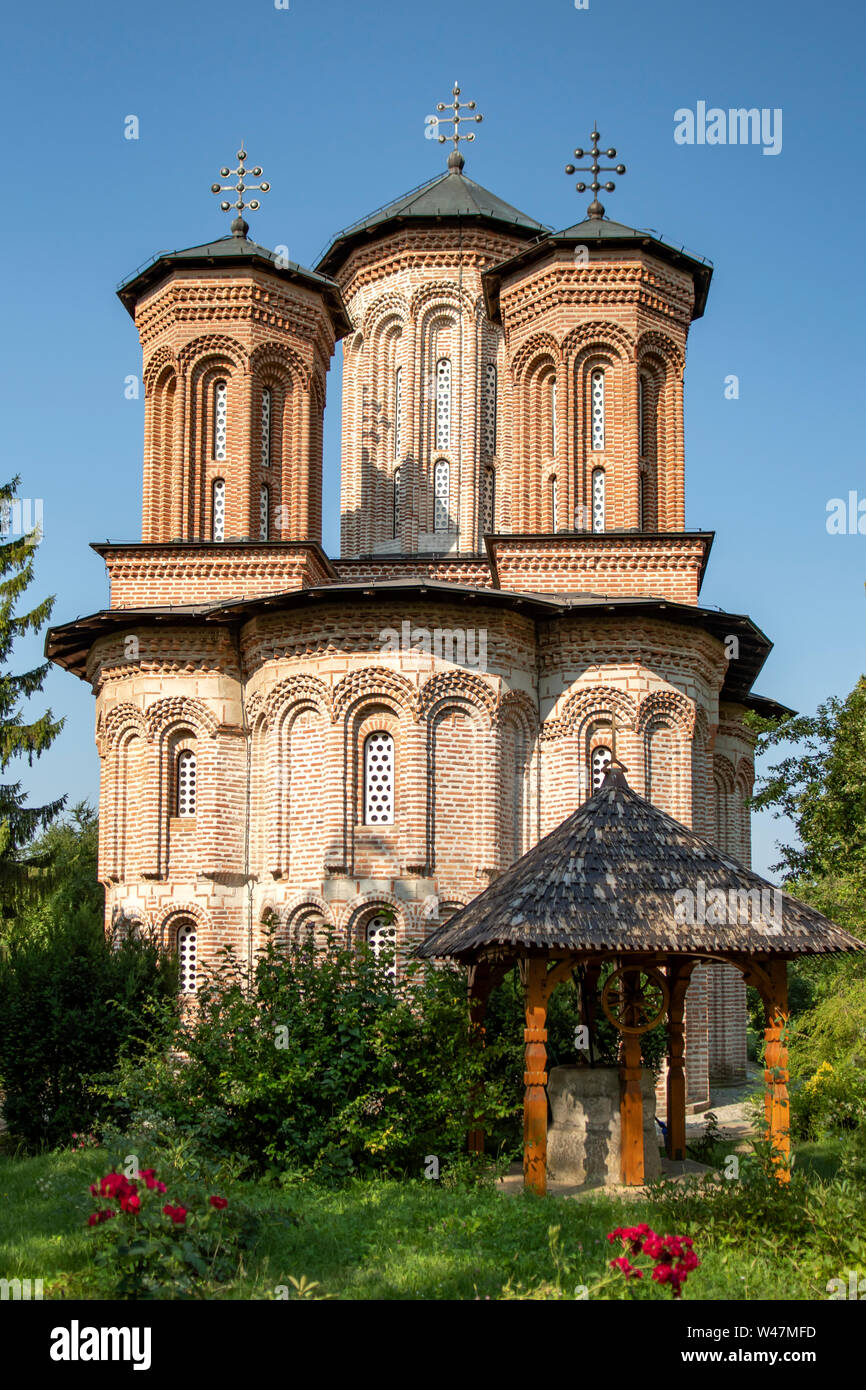 Eastern orthodox monastery hi-res stock photography and images - Alamy