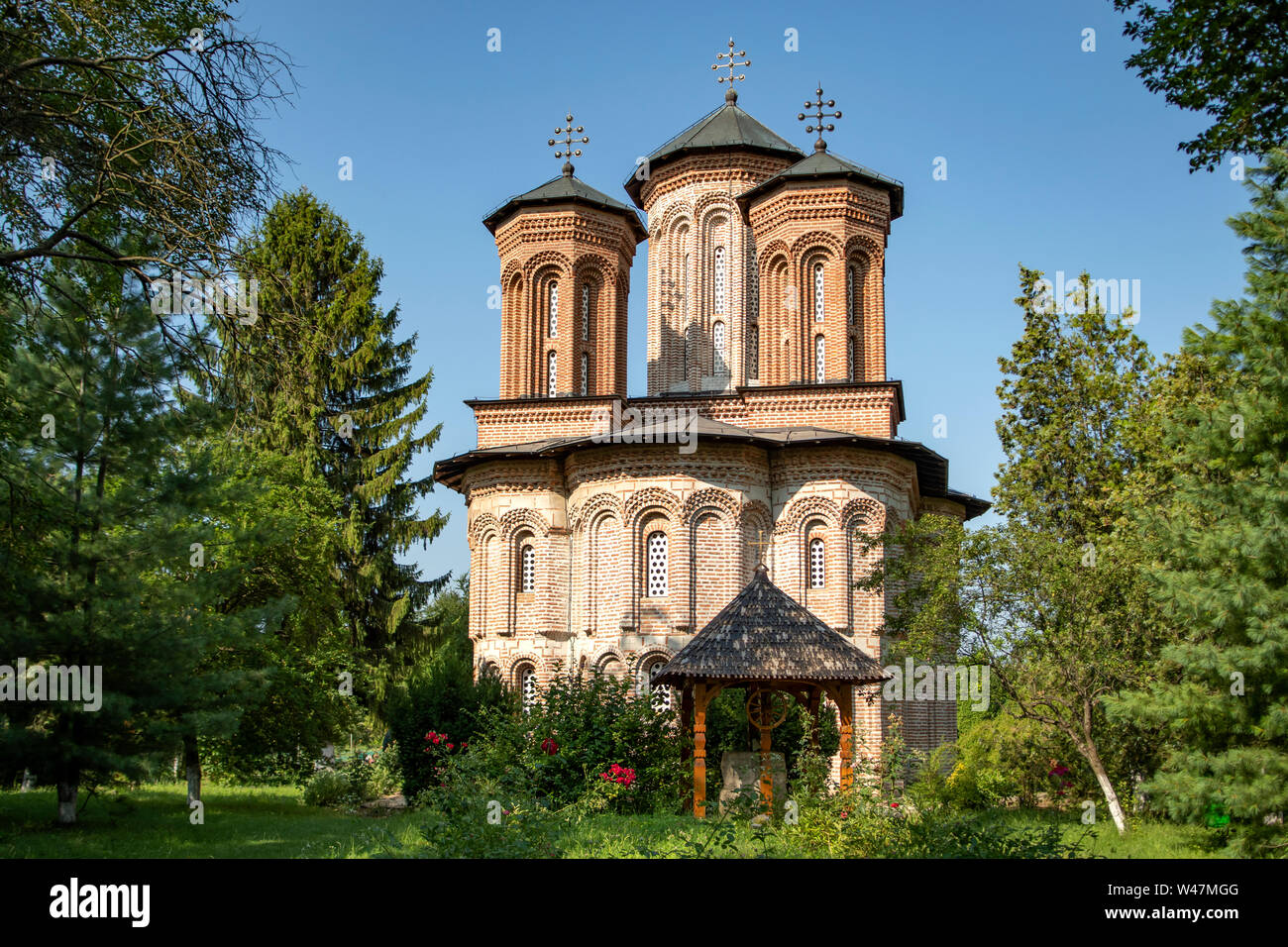 Eastern orthodox monastery hi-res stock photography and images - Alamy