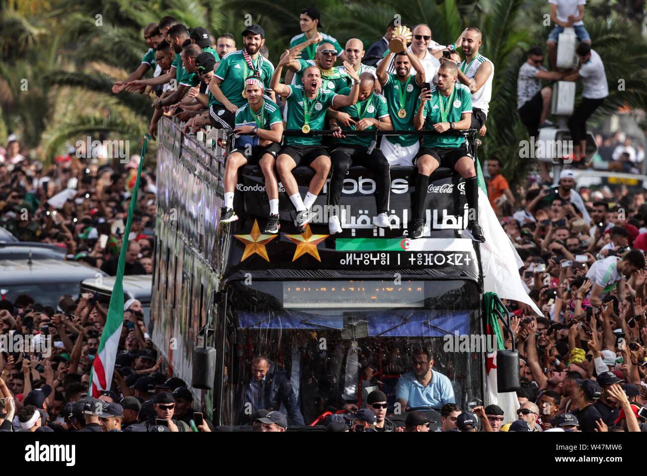 Algerian national soccer team players hi-res stock photography and ...