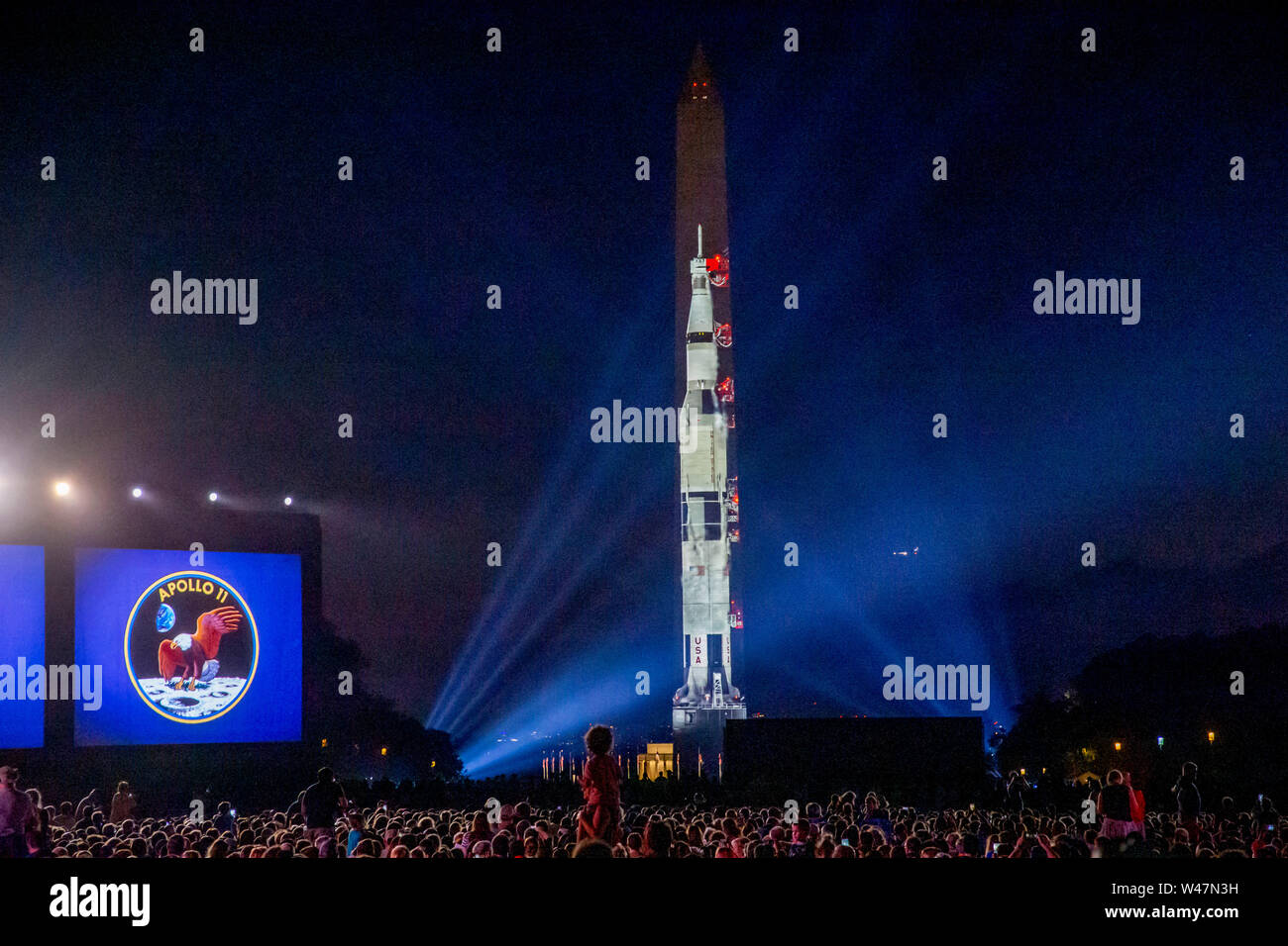 Saturn v rocket hi-res stock photography and images - Alamy