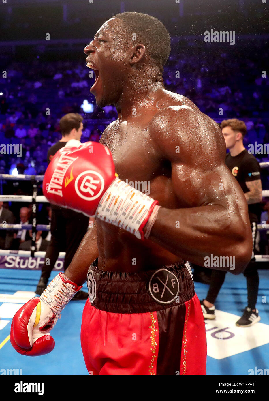 Richard Riakporhe celebrates victory against Chris Billam-Smith in the ...