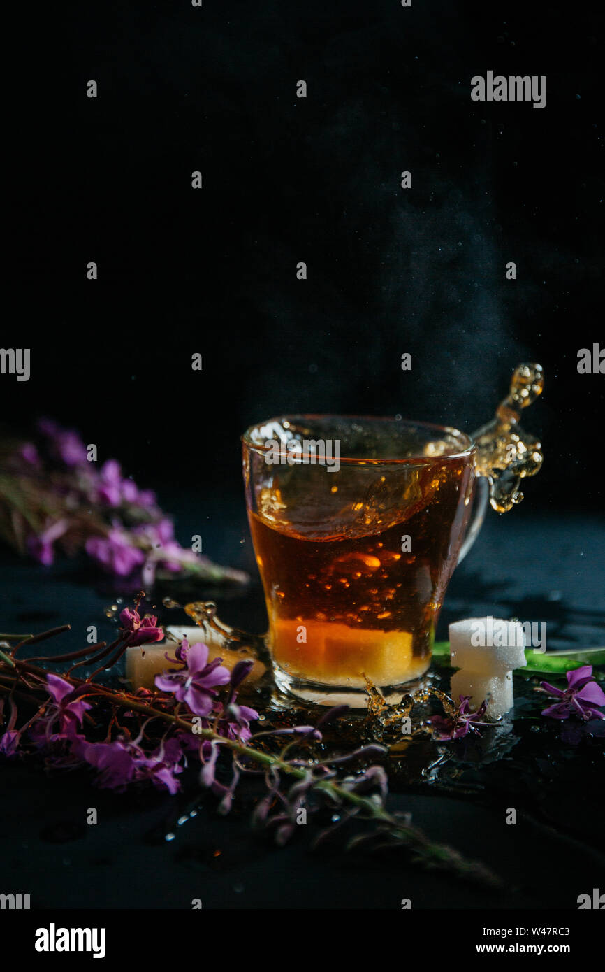 Sugar dissolving water hi-res stock photography and images - Alamy