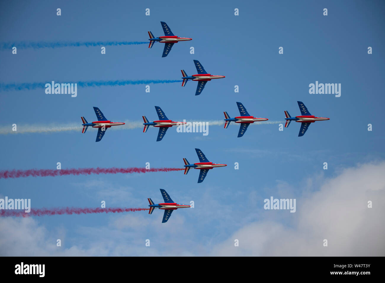 Worlds largest military aerobatic team hi-res stock photography and ...