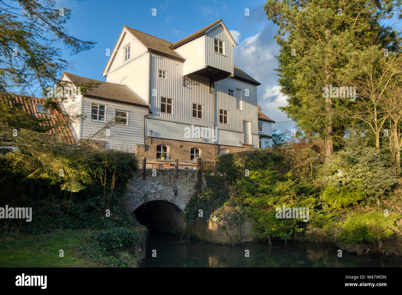 Little Hallingbury Mill at Hallingbury Marina, River Stort Essex Near ...