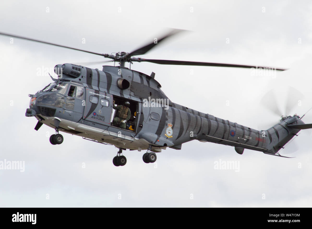 Royal air force puma helicopter hi-res stock photography and images - Alamy