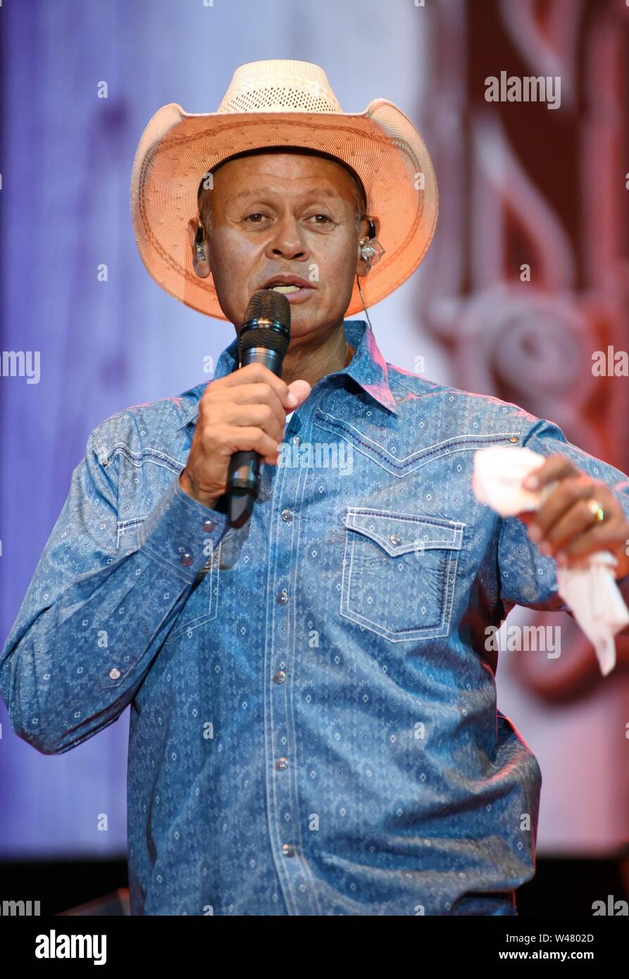 Neal mccoy hi-res stock photography and images - Alamy