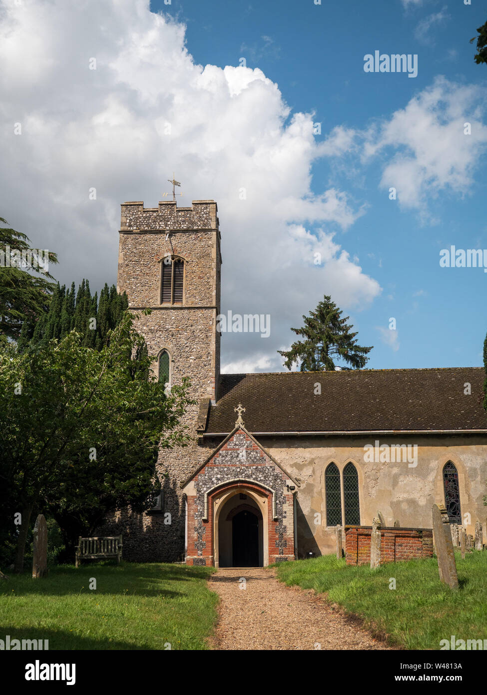 Church of holy cross hi-res stock photography and images - Alamy