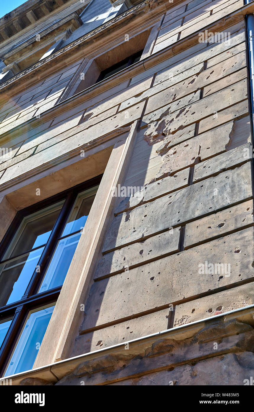 Berlin battle damage near Museum Island Stock Photo - Alamy