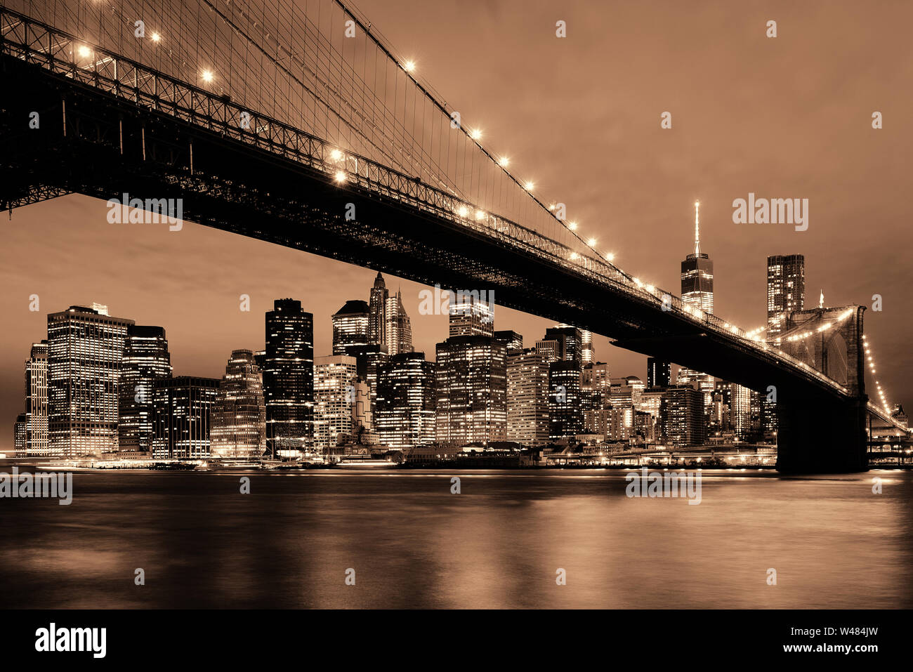 Manhattan Downtown urban view with Brooklyn bridge at night Stock Photo ...