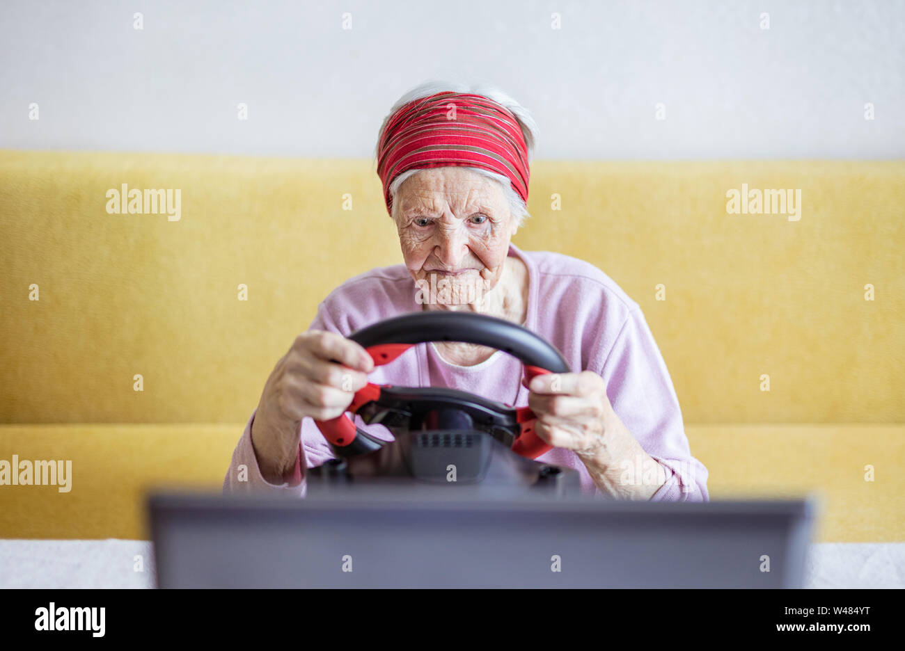 Car simulator old hi-res stock photography and images - Alamy