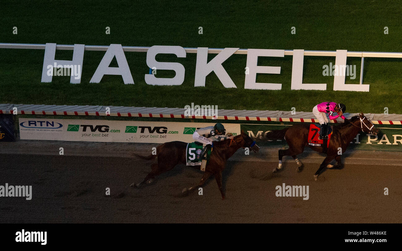 Monmouth park racetrack hi-res stock photography and images - Alamy