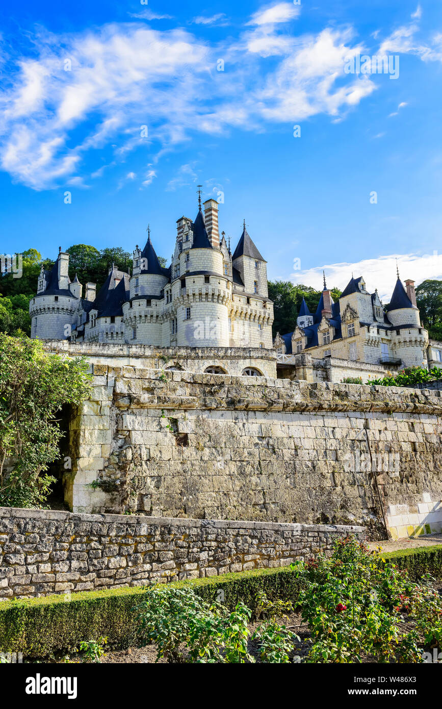 The castle Ussé (Château d'Ussé) is also known as the castle of "The ...